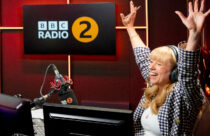 Sir Paul McCartney debuts new single Days We Left Behind on BBC Radio ...